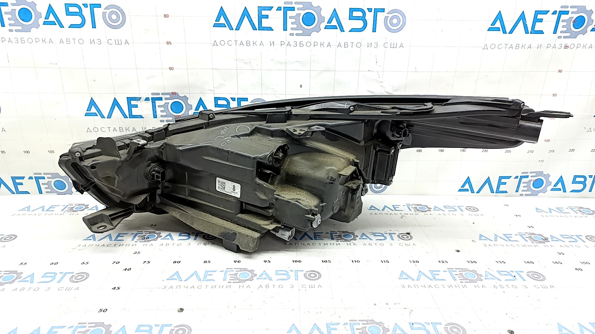 Фара передняя правая Toyota Highlander 21-26 LED+LED DRL темная ...