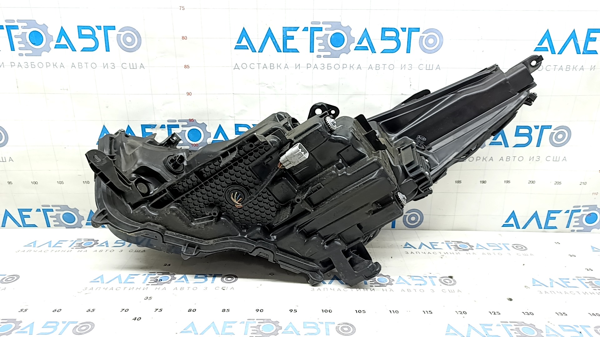 Фара передняя правая Toyota Highlander 21-26 LED+LED DRL темная ...