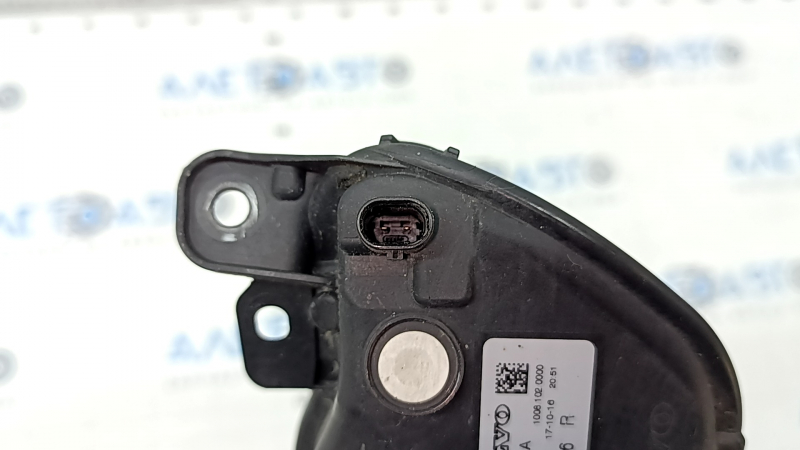 Противотуманная фара птф правая Volvo XC90 16-25 LED, песок 31395866 ...
