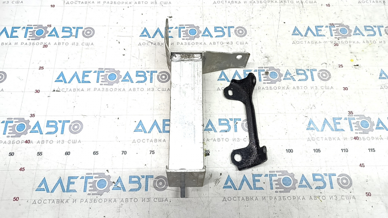 Colt de ranforsare inferioara barei fata dreapta Toyota Highlander 20 ...