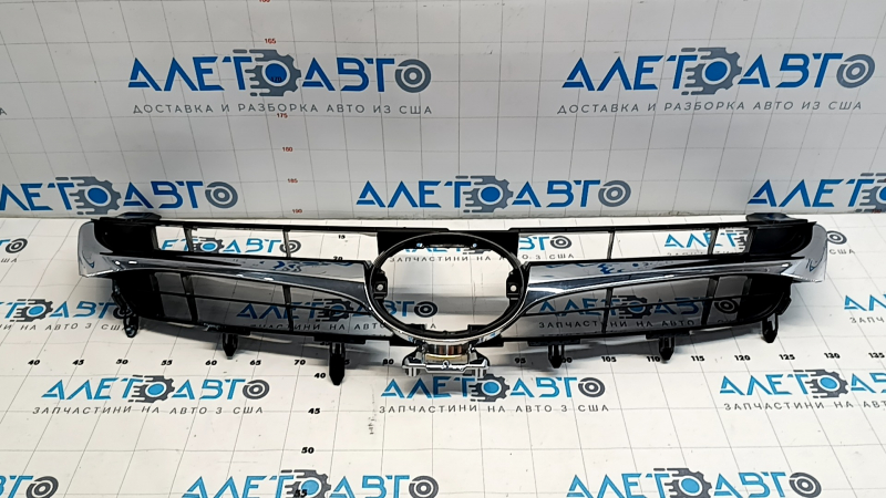 Решетка радиатора grill Toyota Camry v55 15-17 usa hybrid с эмблемой ...