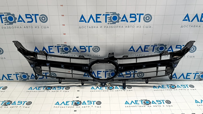 Решетка радиатора grill Toyota Camry v55 15-17 usa hybrid с эмблемой ...